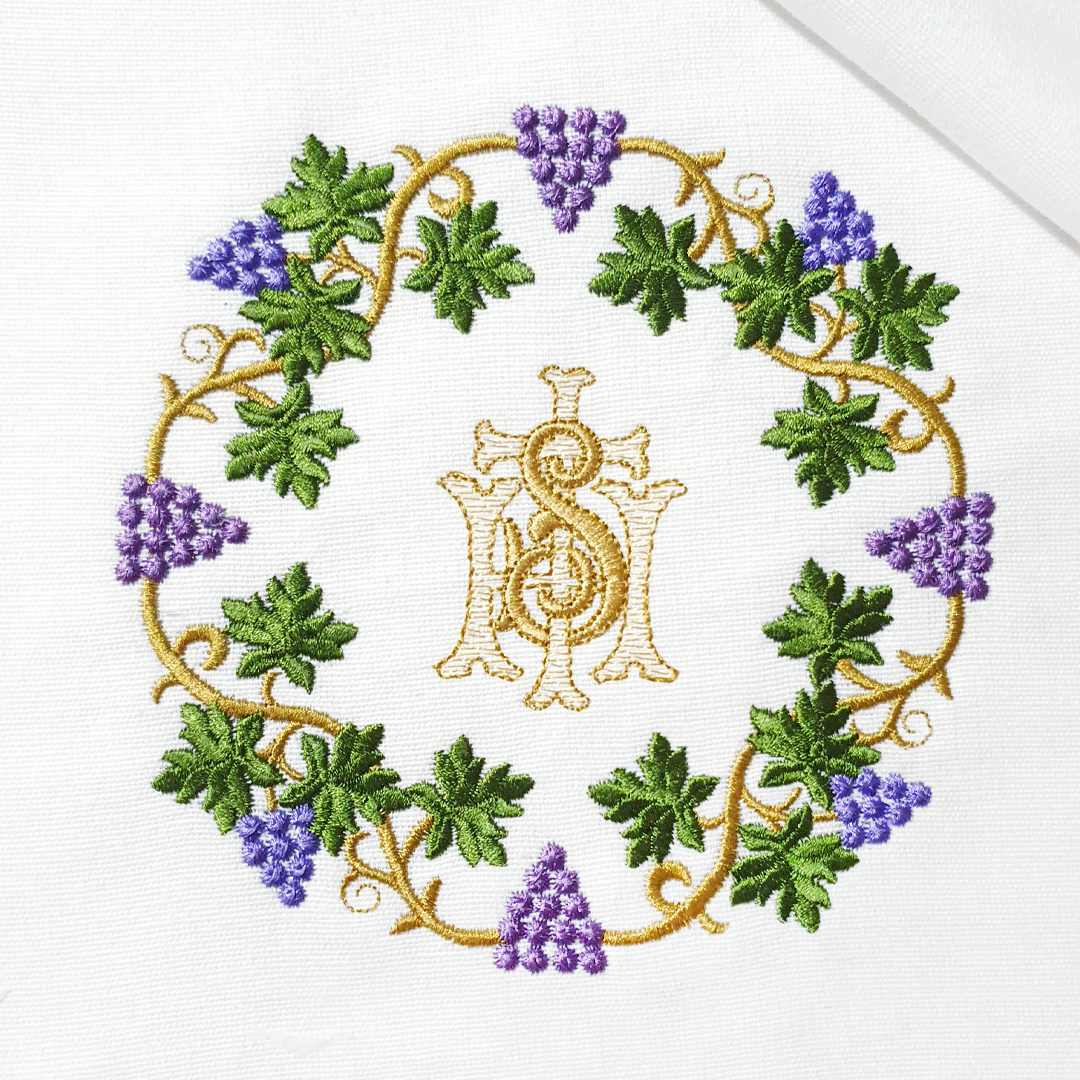Grapes machine embroidery designs | Royal Present Embroidery