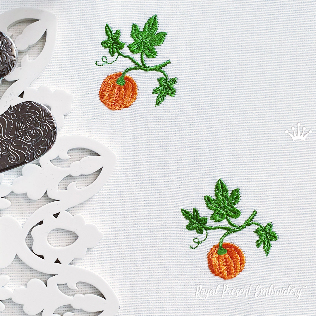 Tiny Pumpkin Machine Embroidery Design - 3 sizes | Royal Present Embroidery