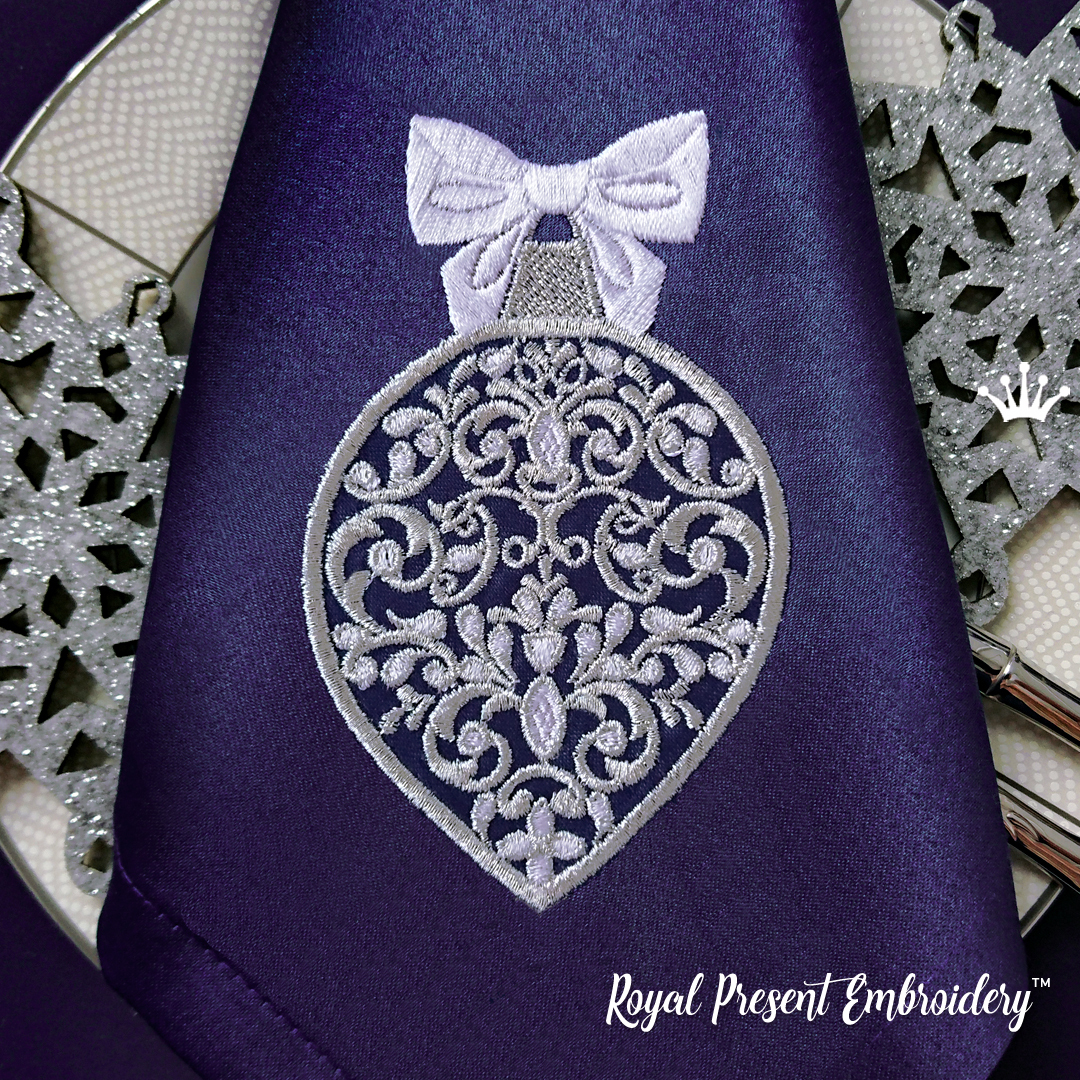 Free Machine Embroidery Design Christmas Tree Toy | Royal Present ...